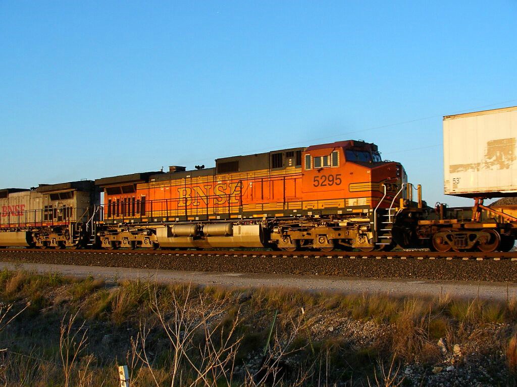 BNSF 5295